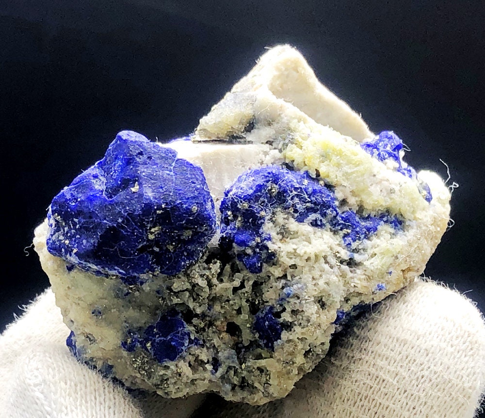 Deep Blue Lazurite Specimen, Lazurite Minerals , Lazurite Crystal , Lazurite Gemstone, Lazurite ...