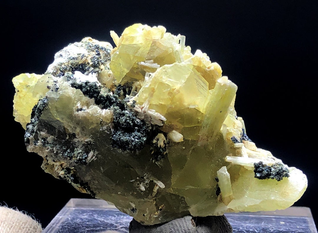 Sphene Titanite With Calcite Specimen, Sphene Titanite Crystals, Sphene ...