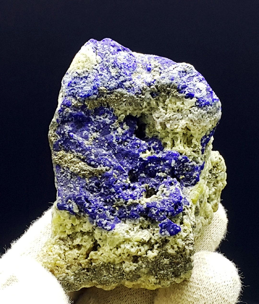 Deep Blue Lazurite Specimen, Lazurite Minerals , Lazurite Crystal ...