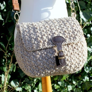 CROCHET PDF PATTERN: Bramble Saddle Bag | Crochet Bag, Crochet Handbag, Crochet Bag Purse ...