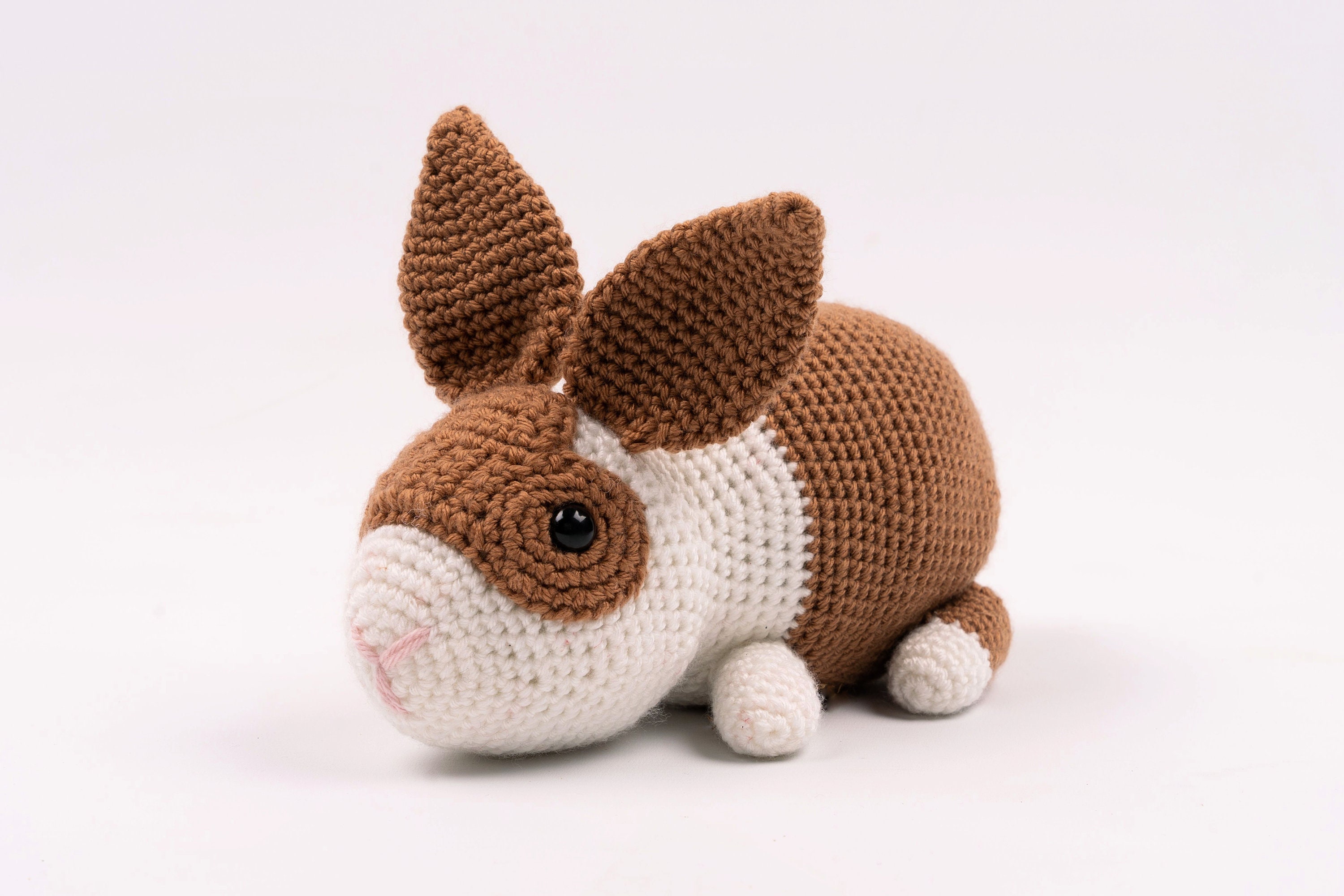 CROCHET PDF PATTERN: Dutch Bunnies | Amigurumi Bunny, Crochet Bunny ...
