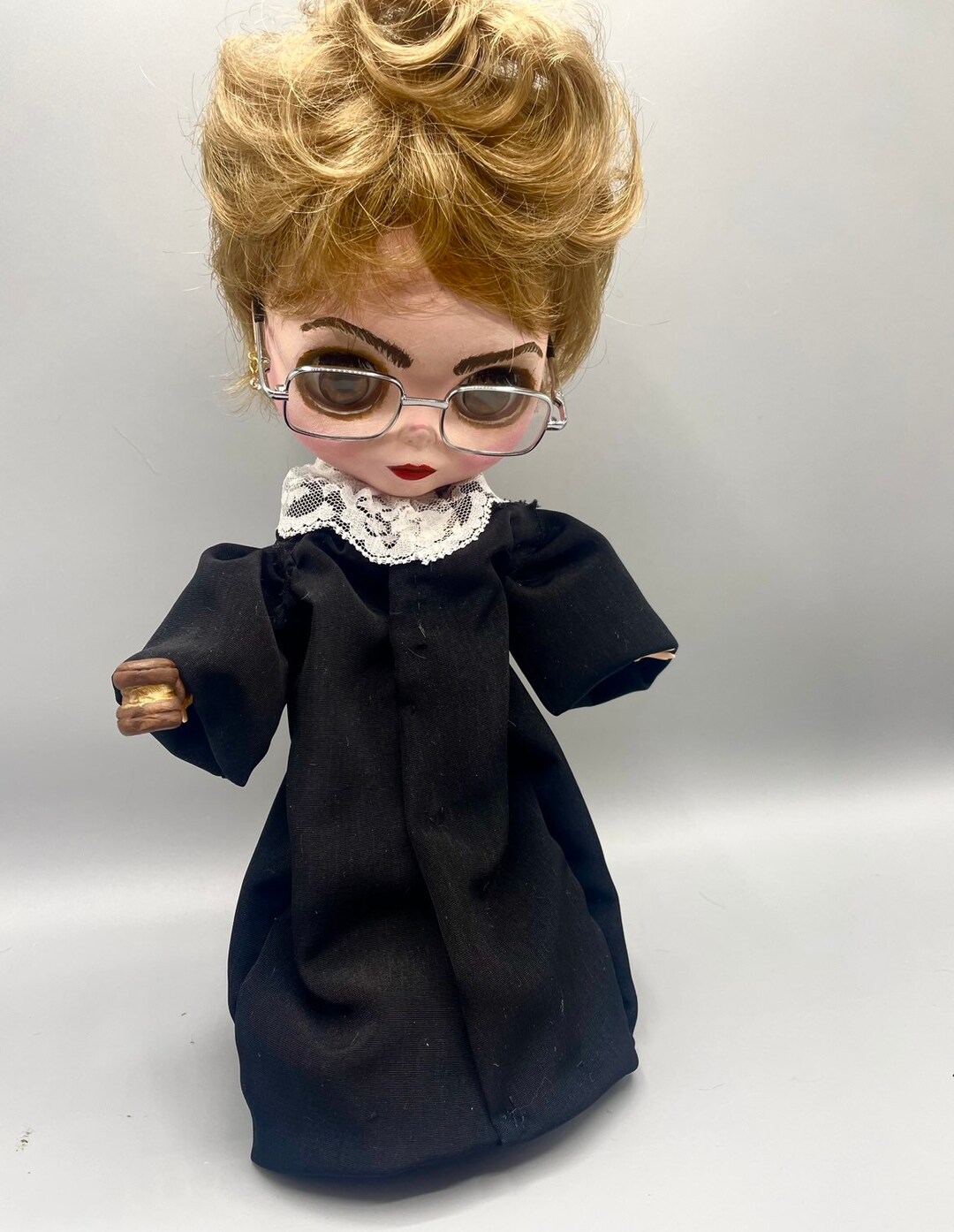 Custom Blythe Judge Judy Doll - Etsy