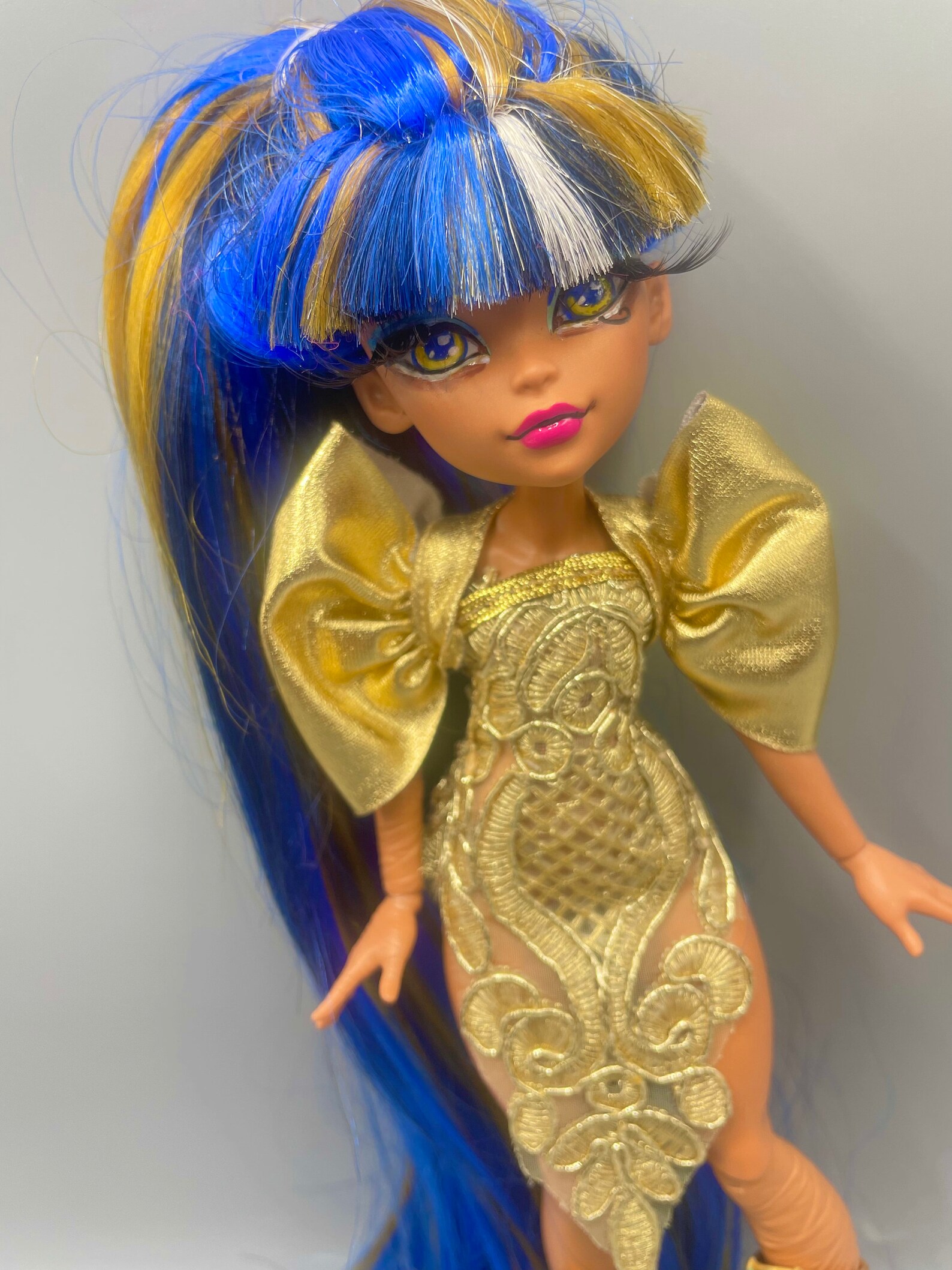Custom MH Doll Cleo - Etsy