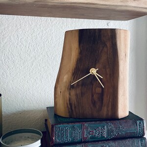 Wood Desk Clock Walnut Desk Clock Mantel Clock Table Top - Etsy