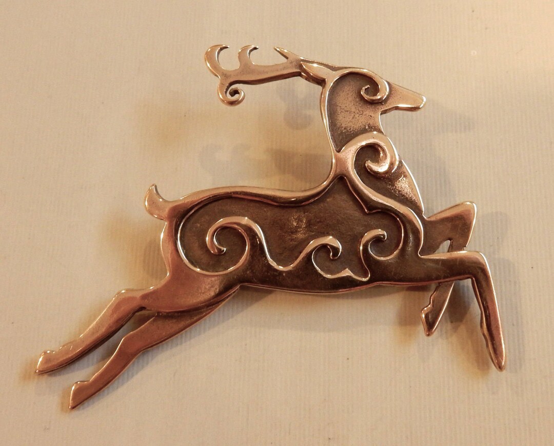 Large Stag Brooch or Pendant in Bronze - Etsy