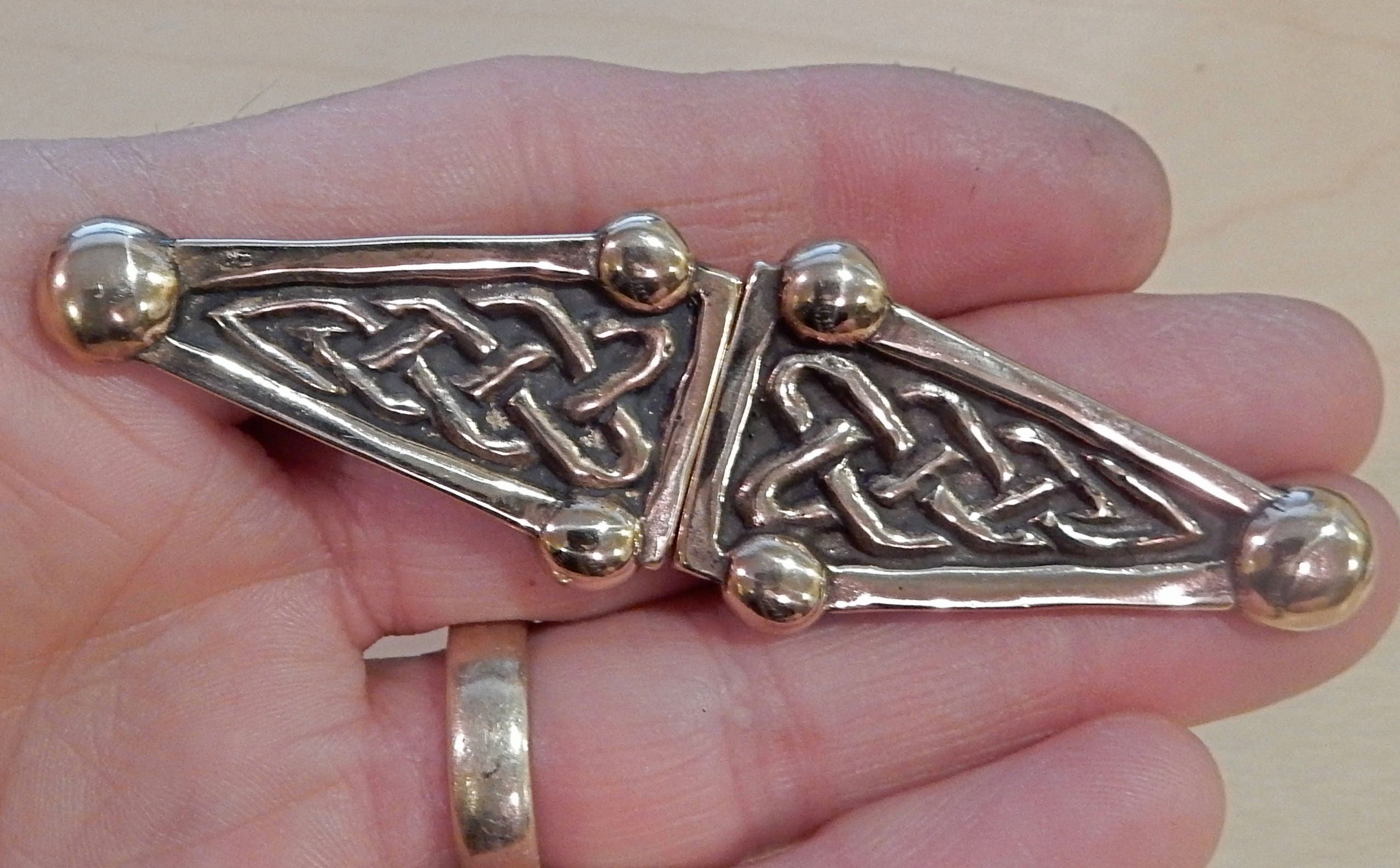 Cloak Clasp - Saxon Buckle Brooch - Etsy UK
