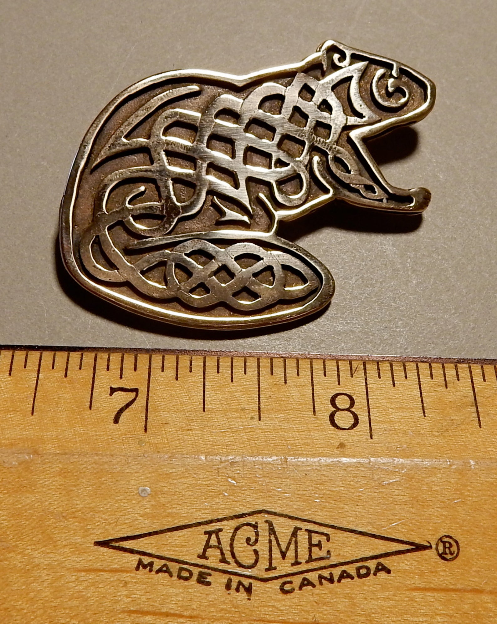 Celtic Beaver Brooch or Pendant in Bronze - Etsy