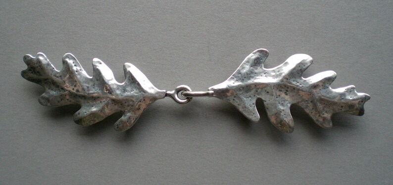 Oak Leaf Cloak Clasp in Bronze or Sterling Silver - Etsy Canada