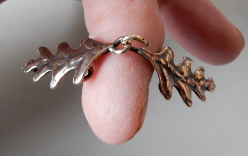 Small Oak Leaf Clasp in Bronze or Sterling Silver - Etsy