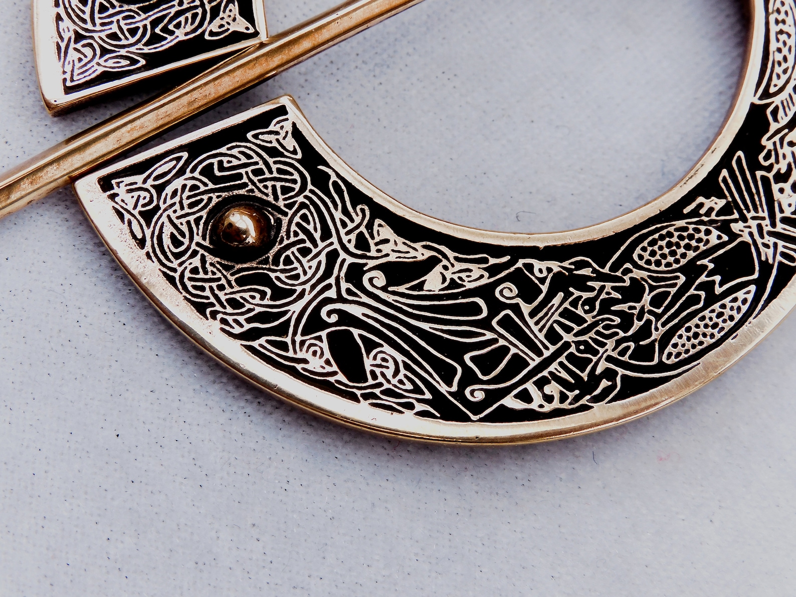 Cloak Clasp - Zoomorphic Pennanular Brooch With Baltic Amber - Etsy