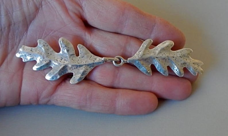Oak Leaf Cloak Clasp in Bronze or Sterling Silver - Etsy