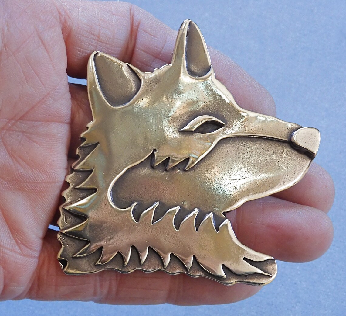 Large Wolf Head Cloak Clasp - Etsy