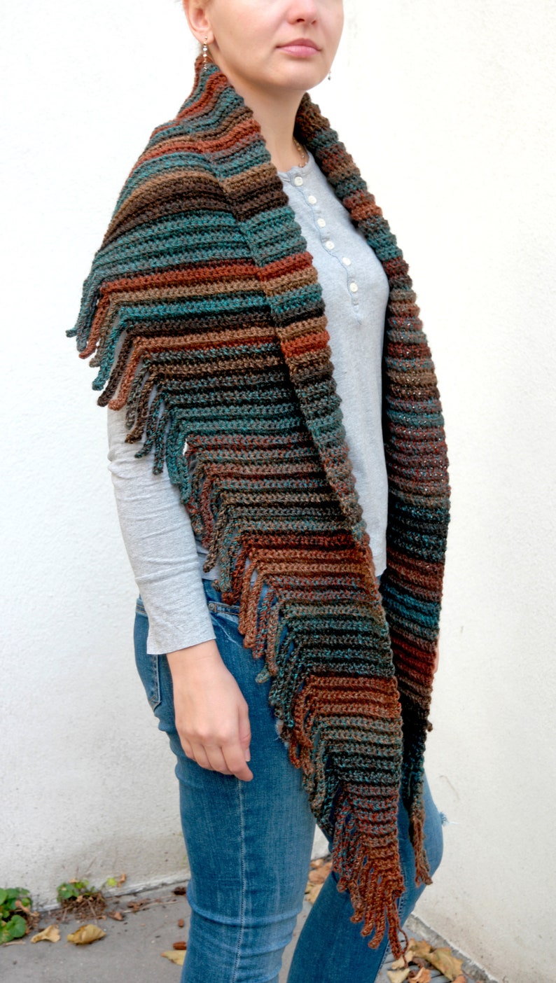 Crochet Pattern in English+german. Triangle Shawl Made in One Piece ...