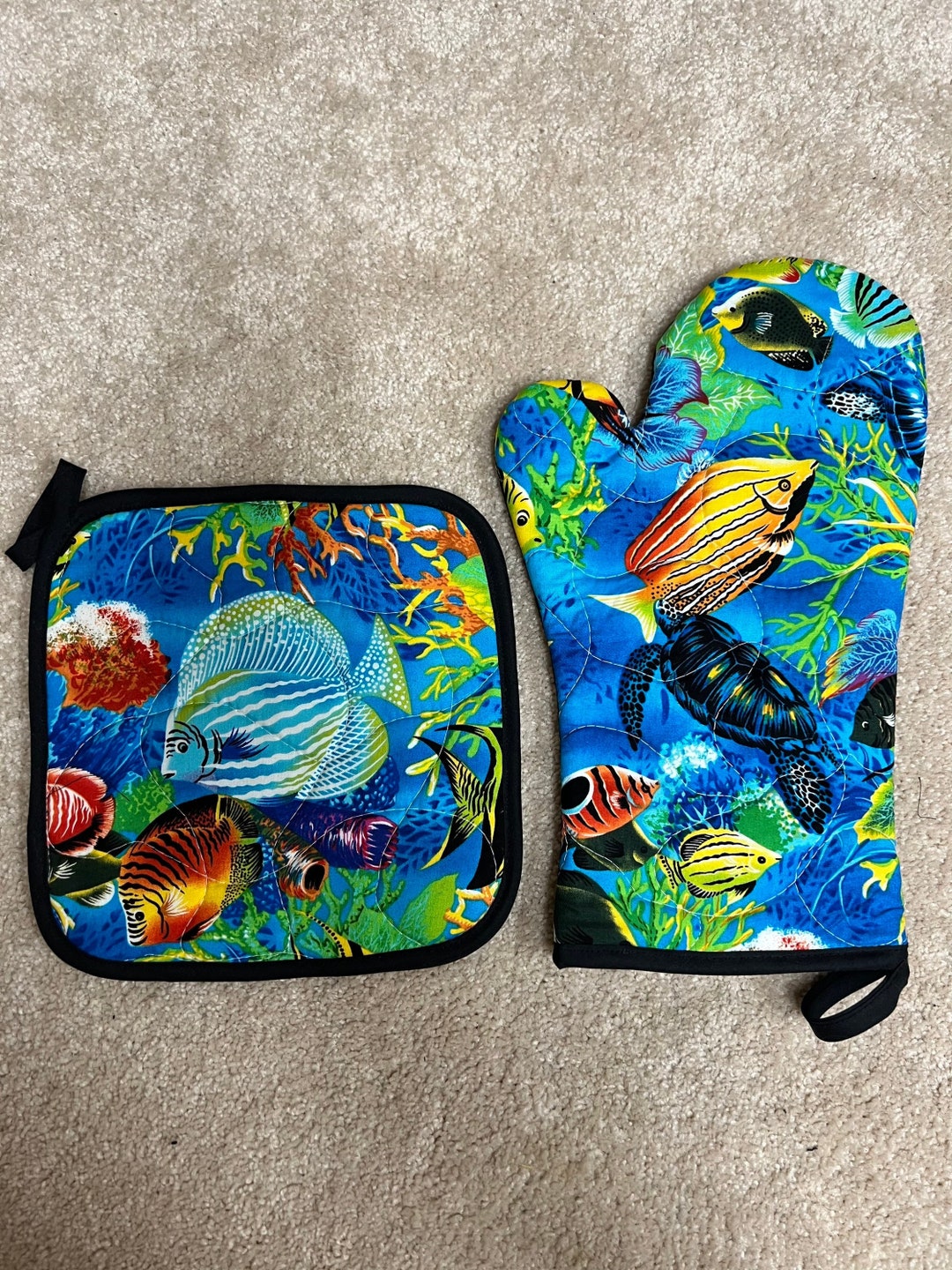 Tropical Fish Insulated Quilted Oven Mitt and Pot Holder Kitchen Set - Etsy