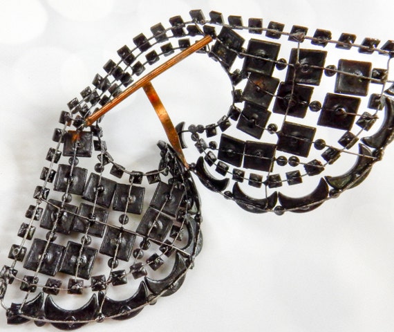 Antique Whitby Jet Collar - French Jet Mourning Jewel… - Gem