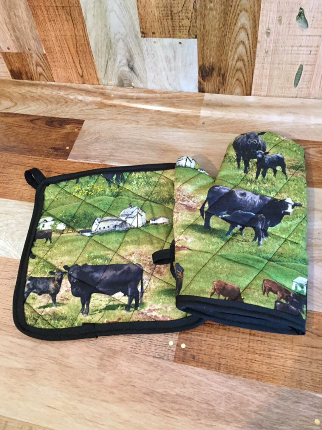 Beef Cows Pot Holder and Oven Mitt Set, Quilted and Insulated - Etsy
