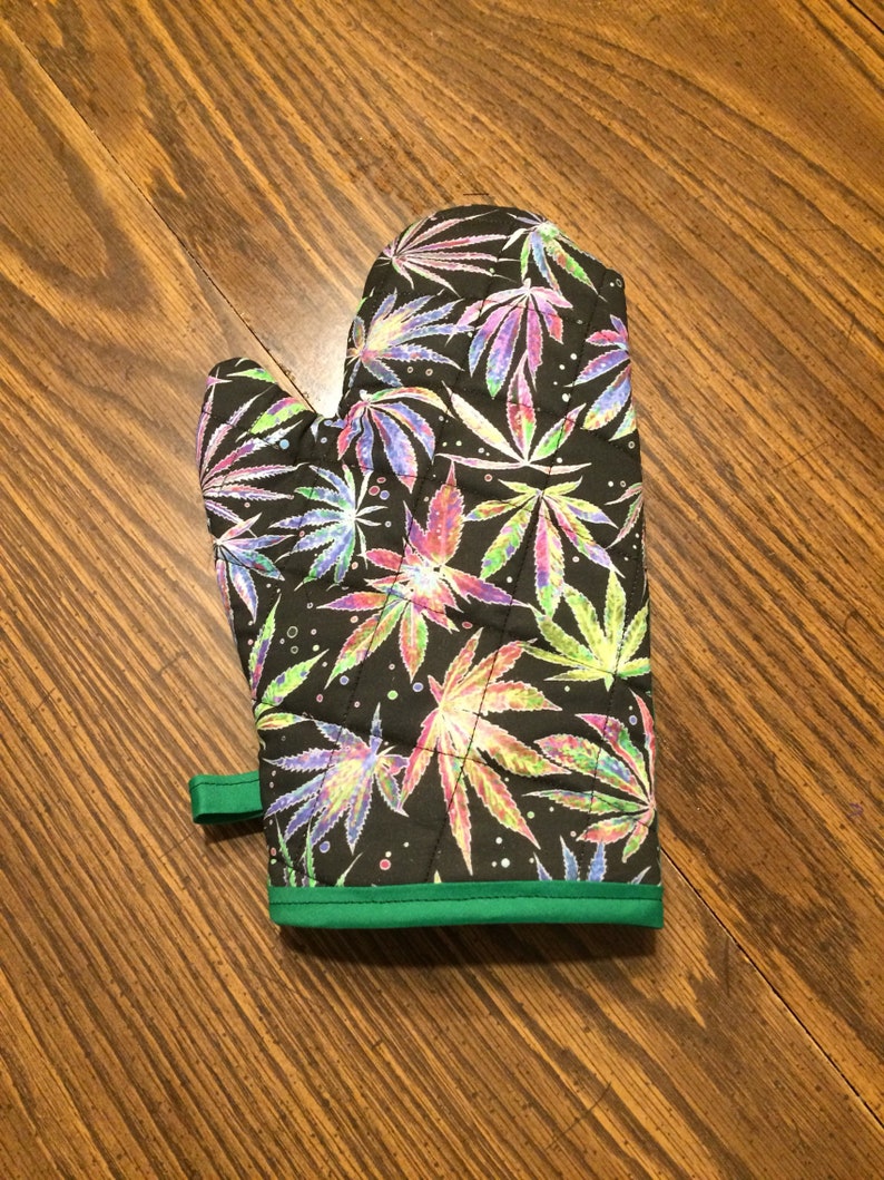 Multicolor Weed Insulated/quilted Pot Holder and Oven Mitt | Etsy