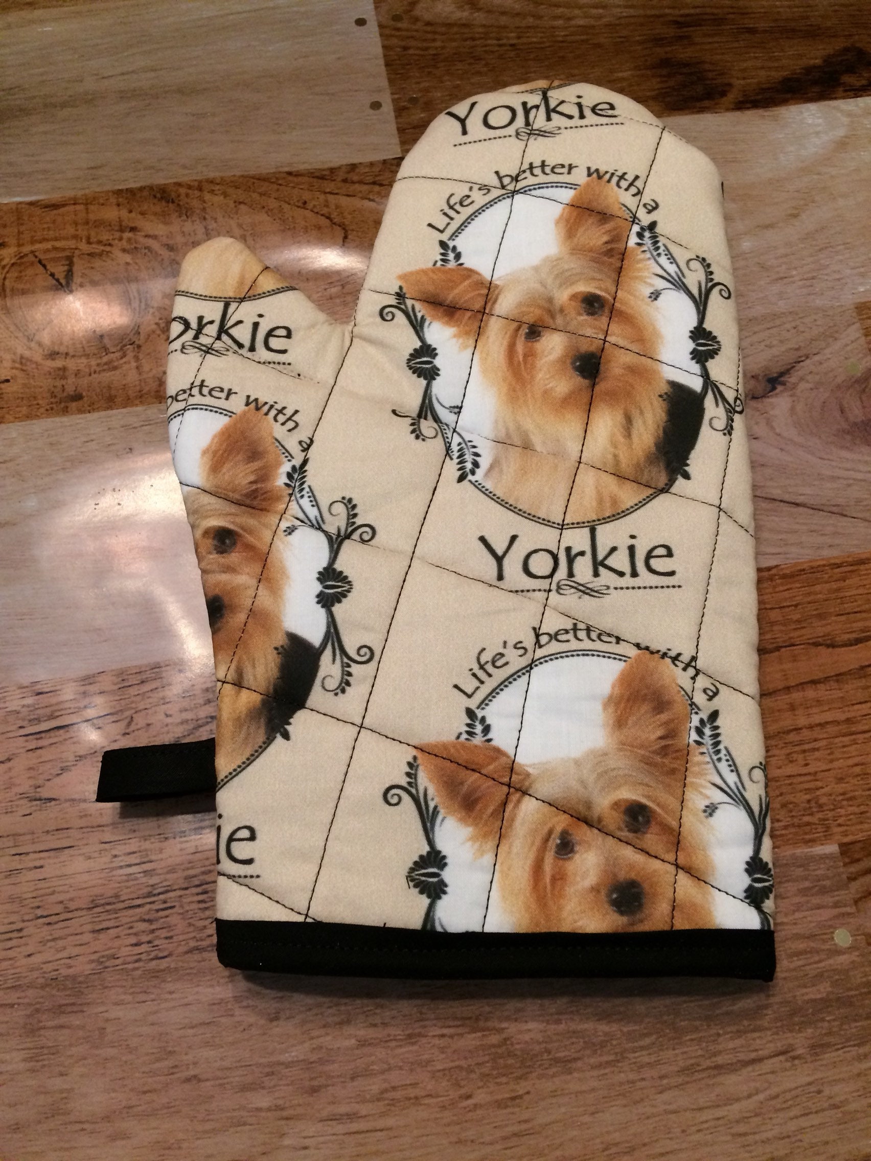 Yorkie Insulated/quilted Pot Holder and Oven Mitt Set - Etsy