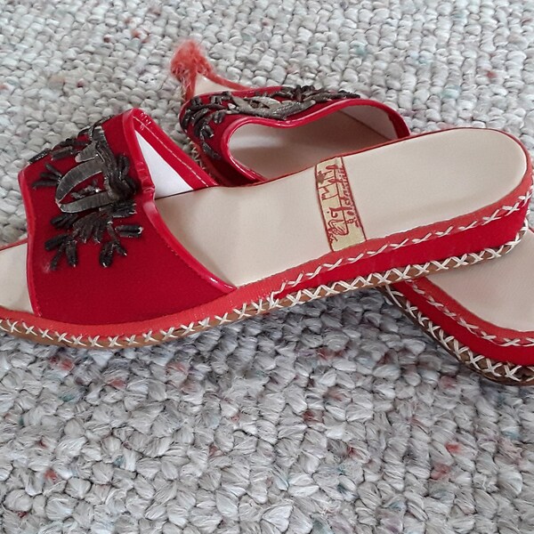 Embroidered Slippers - Etsy