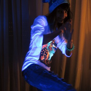 Merlin UV Black Light Fluorescent & Glow in the Dark Phosphorescent ...