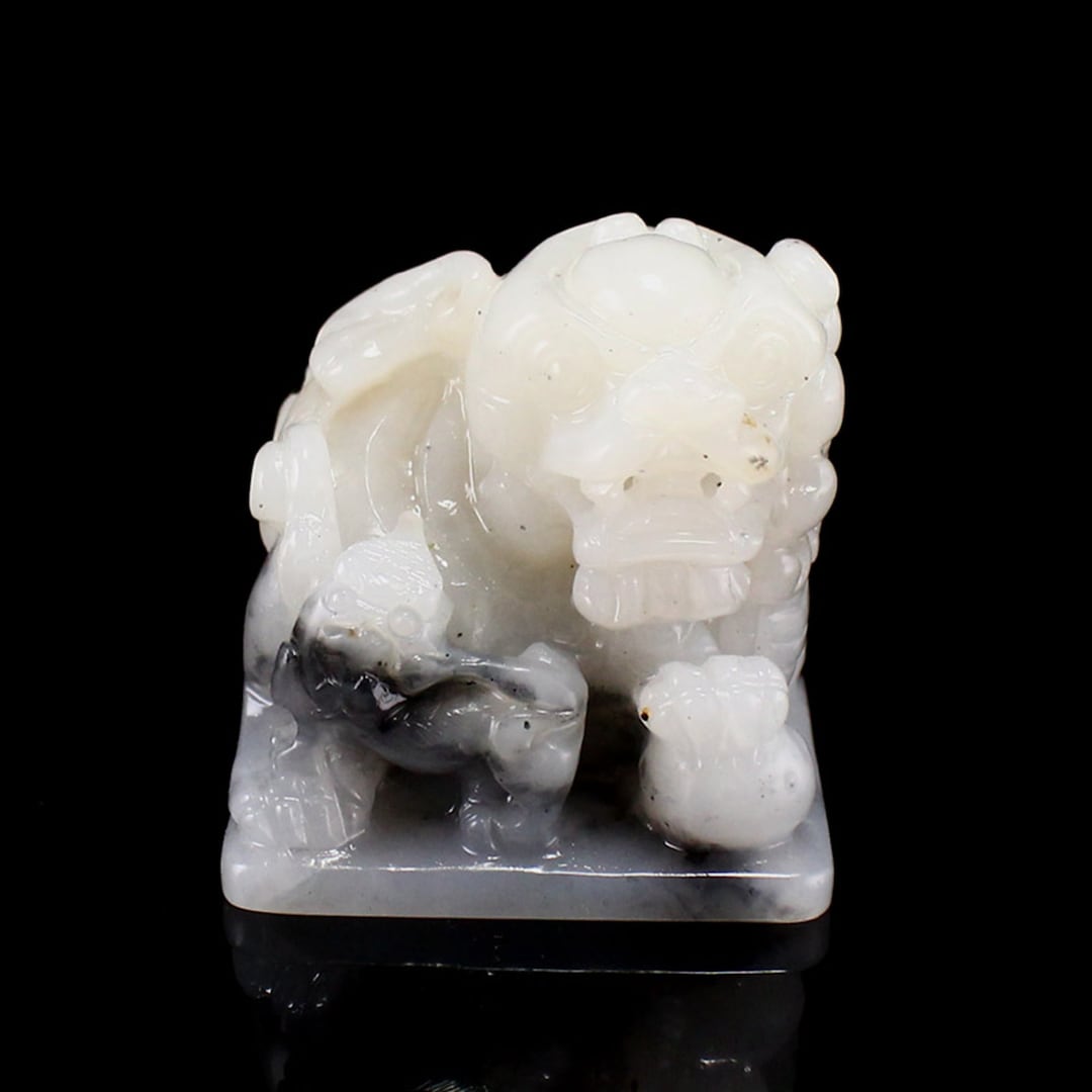 E8435 Chinese Natural Hetian Jade Carved Lion Statue - Etsy