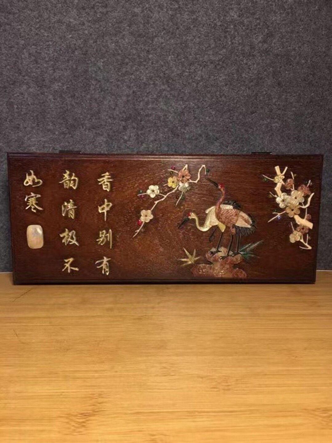 N7701 Vintage Chinese Huali Wood Inlay Shell & Shoushan Stone Flower ...