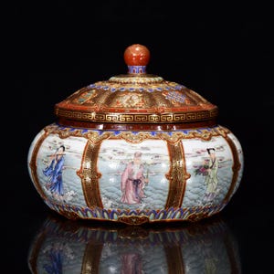 N6516 Chinese Gilt Gold Famille Rose Eight Taoism Deity Design ...