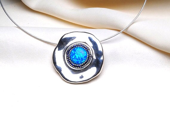 Round 925 Sterling Silver Pendant Necklace With a Blue Opal | Etsy