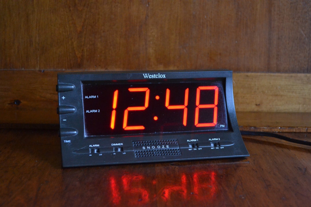 Extra Large Number Westclox Electric Digital Alarm Clock With 9 Volt ...