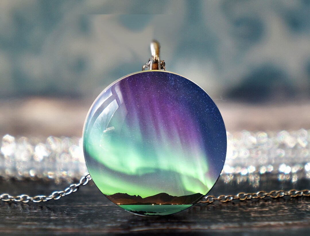 Northern Lights , Aurora Borealis , Aurora Jewelry , Aurora Necklace , Aurora Pendant , Borealis ...