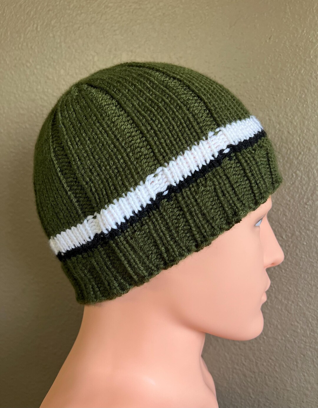 Round Rock Beanie -- a Loom Knit Pattern - Etsy