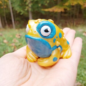HANDMADE - 'bait / Glowtoad' Moo the Grumble Froad (frog / Toad ...