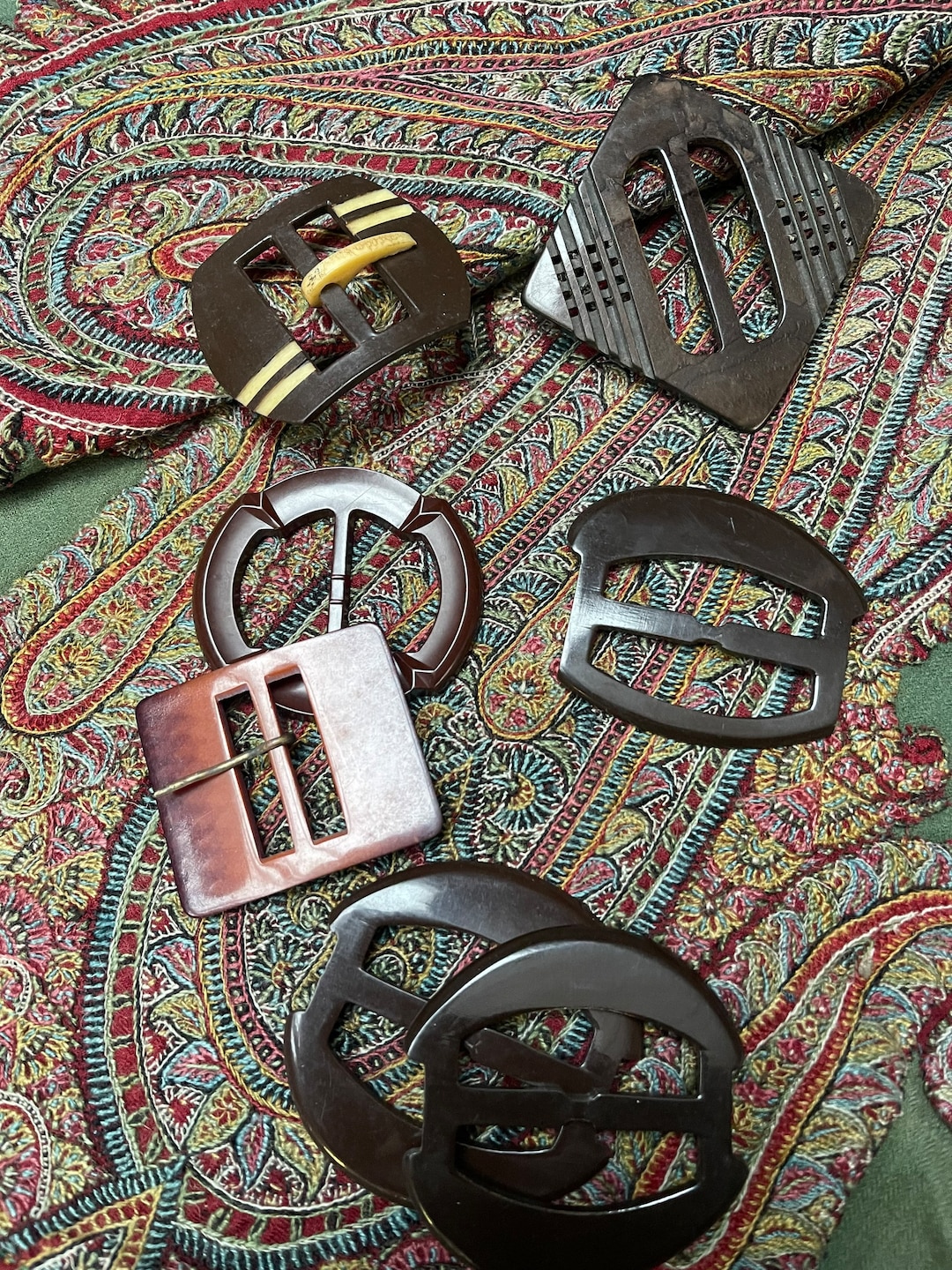 Brown Buckles Collection Vintage Buckles Sewing Supplies Vintage Sewing ...