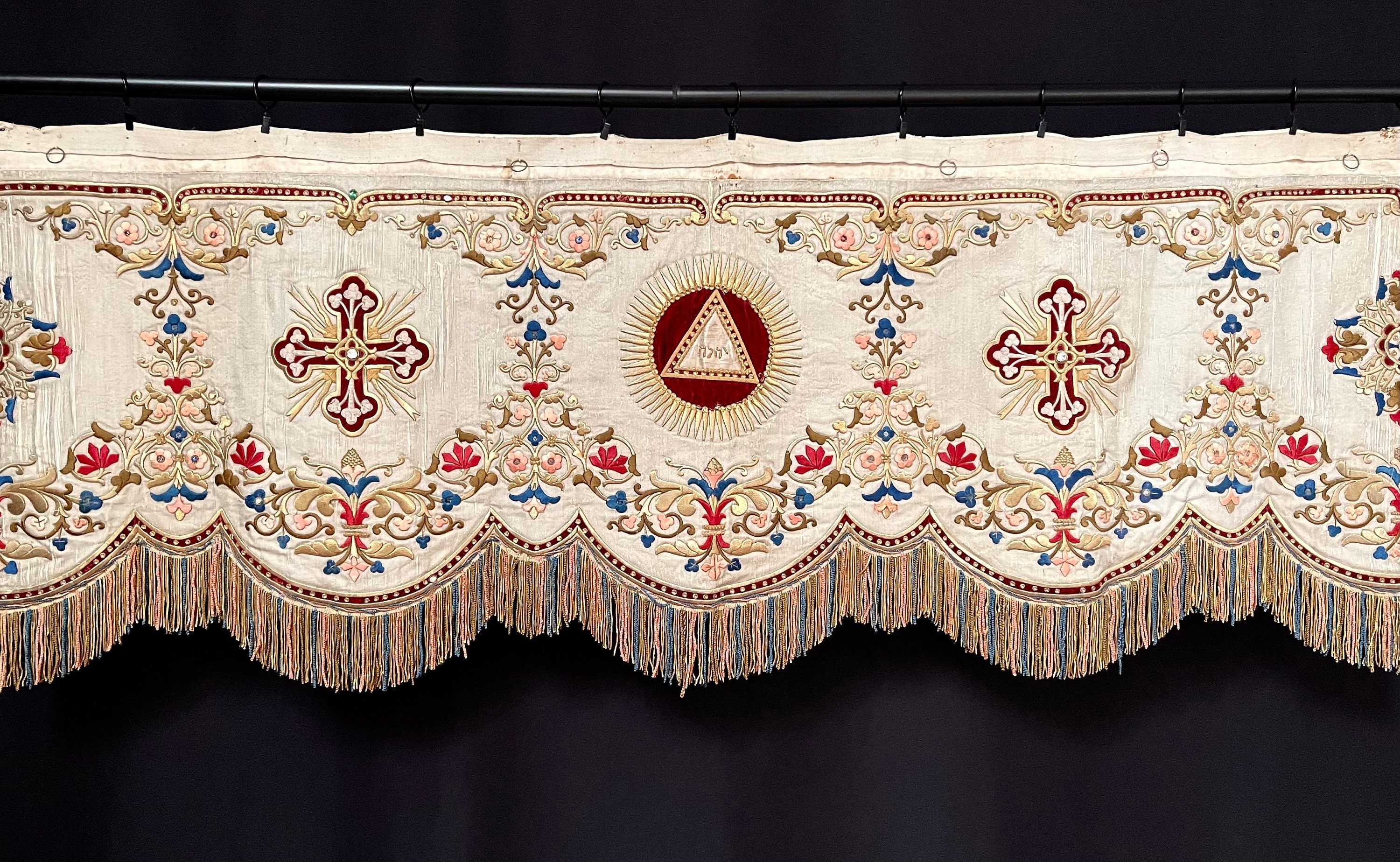 Decorative Antique Gold Embroidered Ecclesiastical Pelmet 19th Century ...