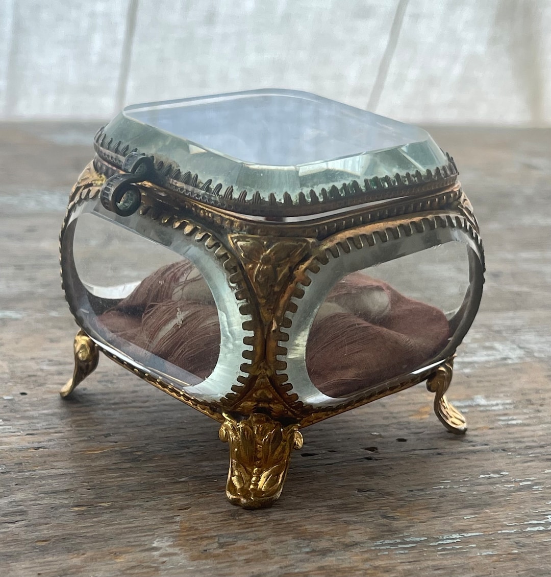 Collectable Antique Display Case Cut Glass Jewellery Box Decorative ...