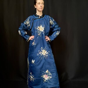 Antique Silk Coat Robe Chinese Robe Study Piece Costume History ...