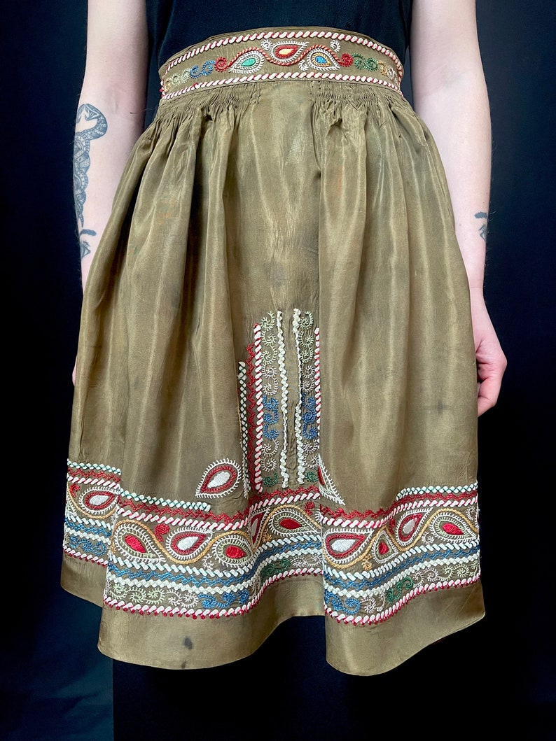 Traditional Folk Costume Apron Embroidered Silk Apron 1900 Eastern ...