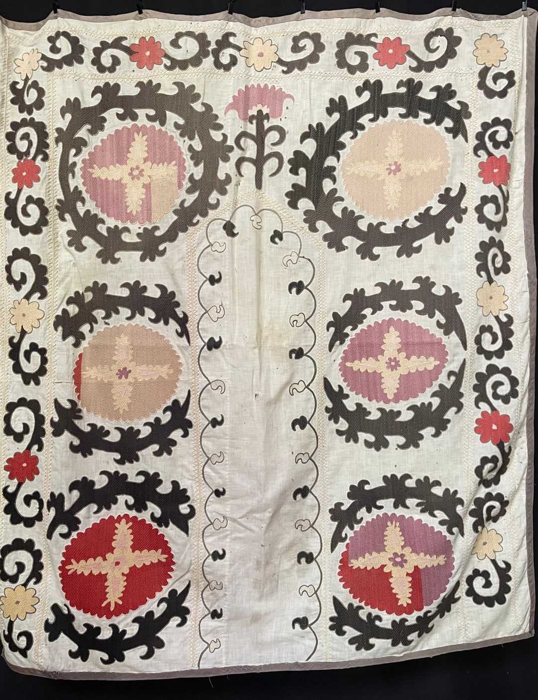 Antique Suzani Hand Embroidered Throw Wall Hanging Historical Textile ...