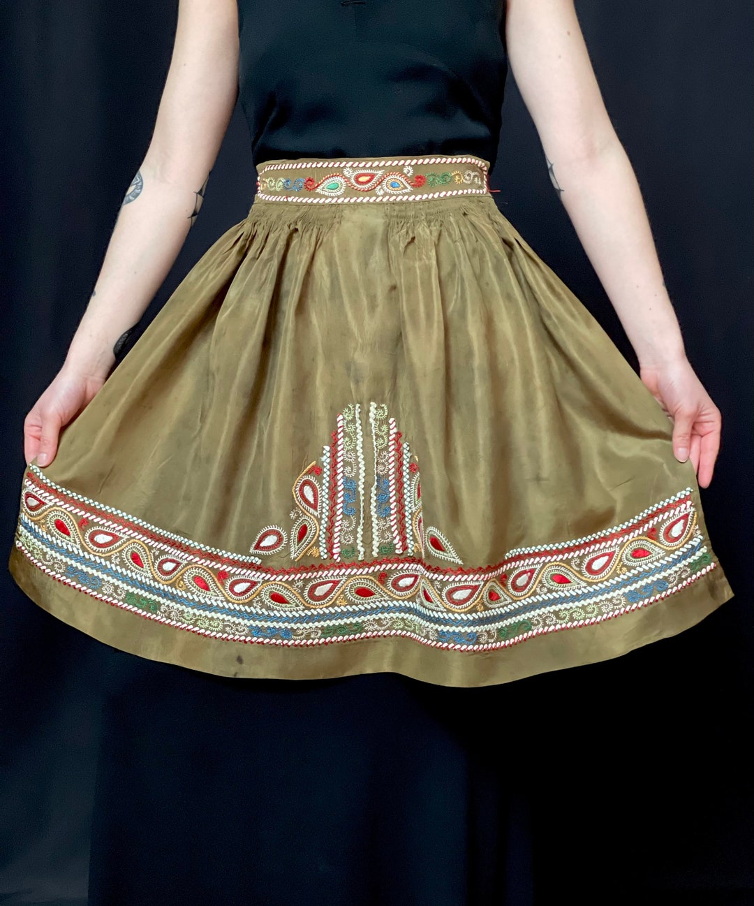 Traditional Folk Costume Apron Embroidered Silk Apron 1900 Eastern ...