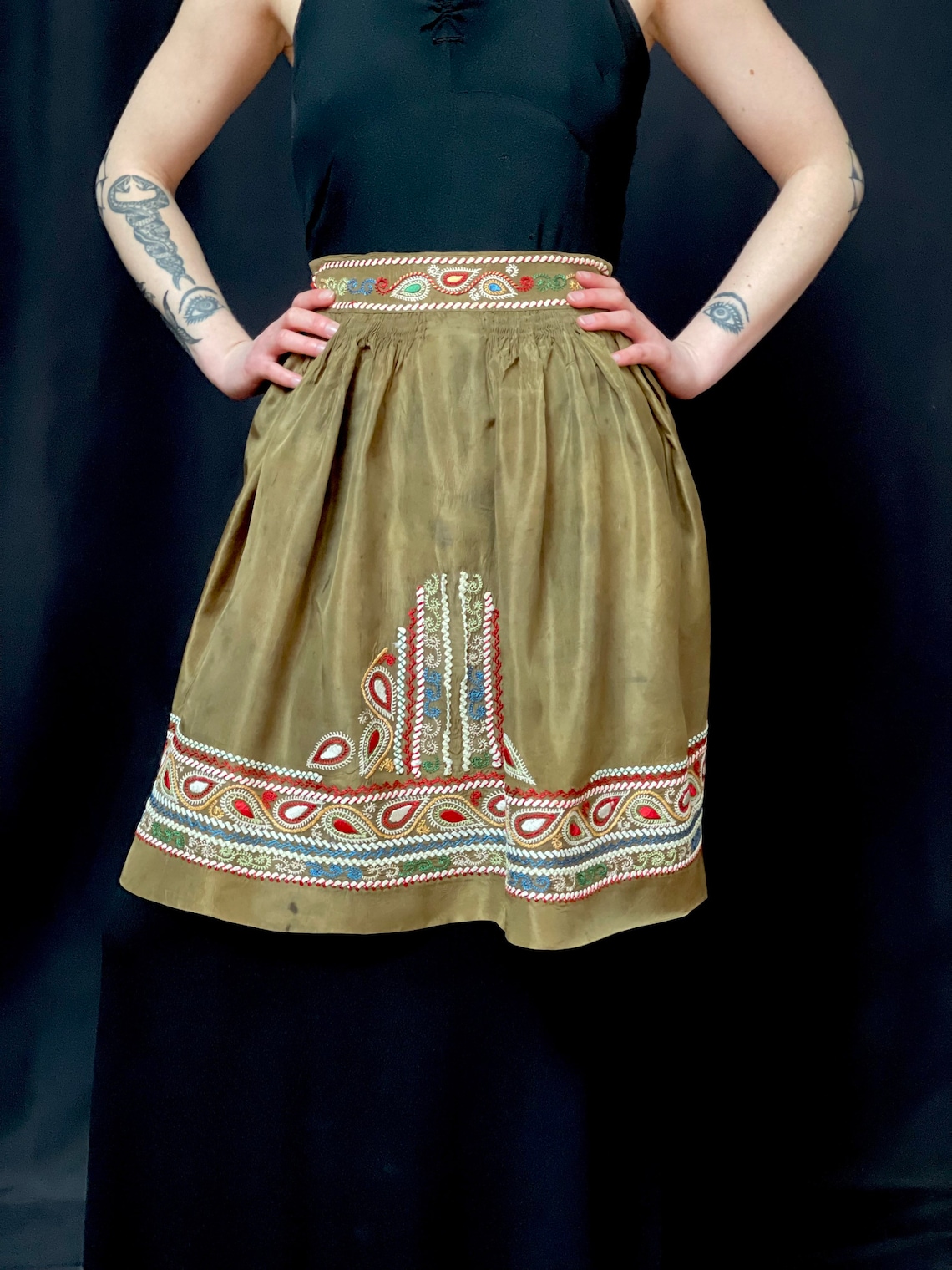 Traditional Folk Costume Apron Embroidered Silk Apron 1900 Eastern ...