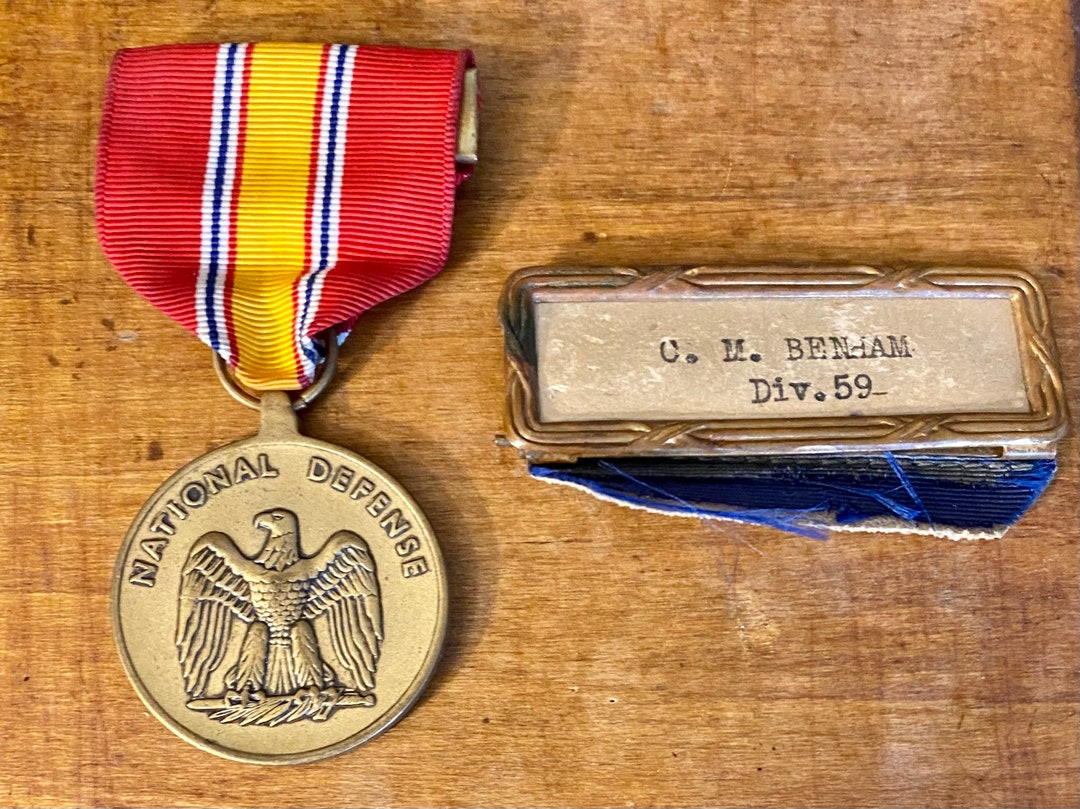 Vintage Military Medal Pin National Defense - Etsy