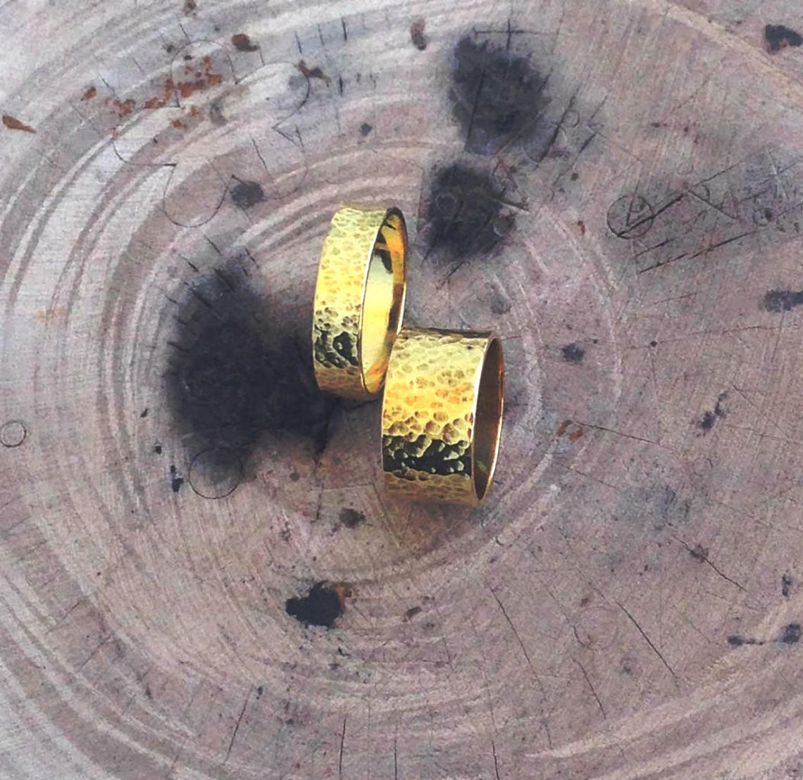 Mens wedding band Hammered mens ring Anniversary ring for | Etsy