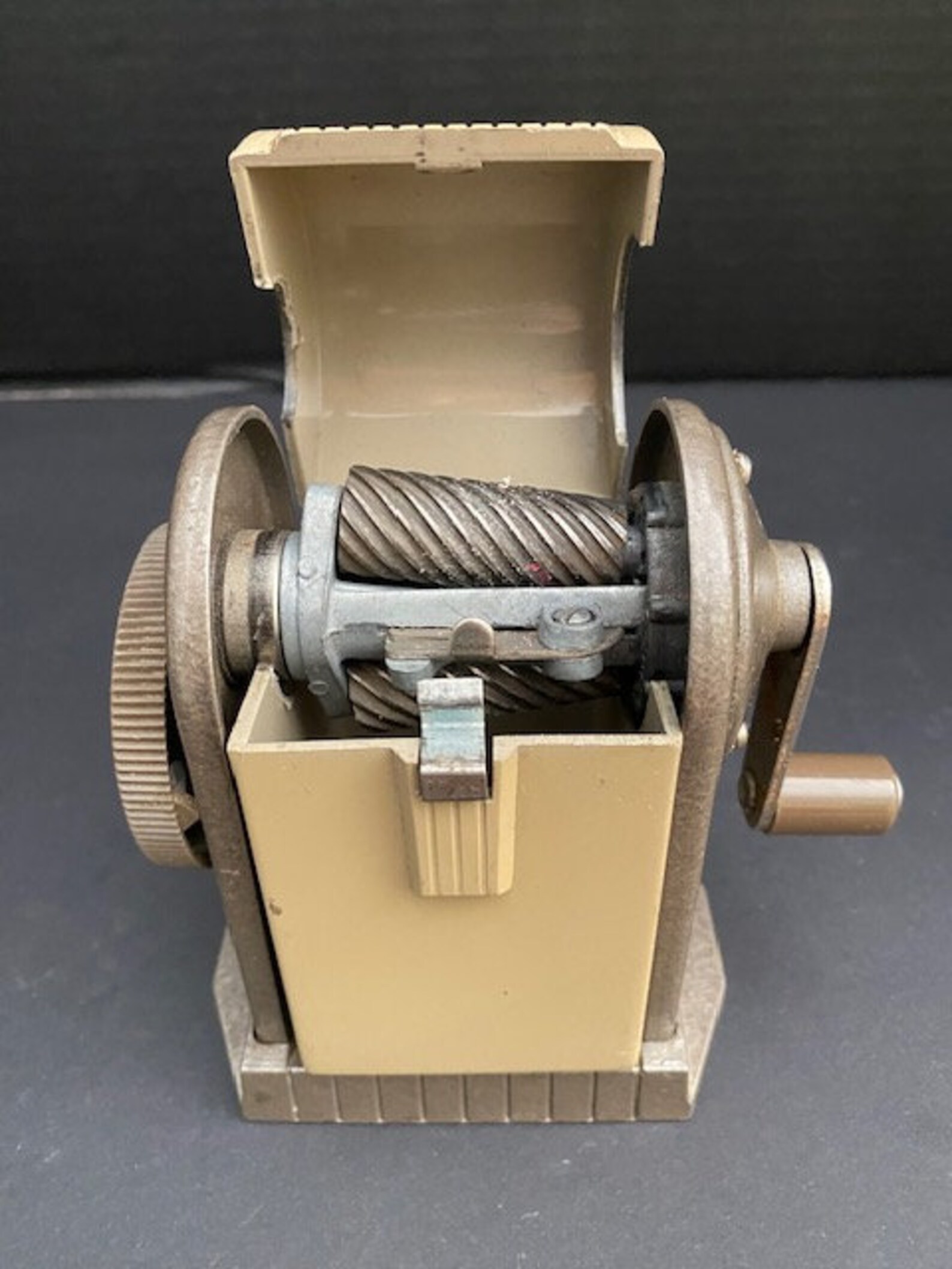 Vintage Pencil Sharpener, Sharpener, Apsco Dexter Super 10 Pencil ...