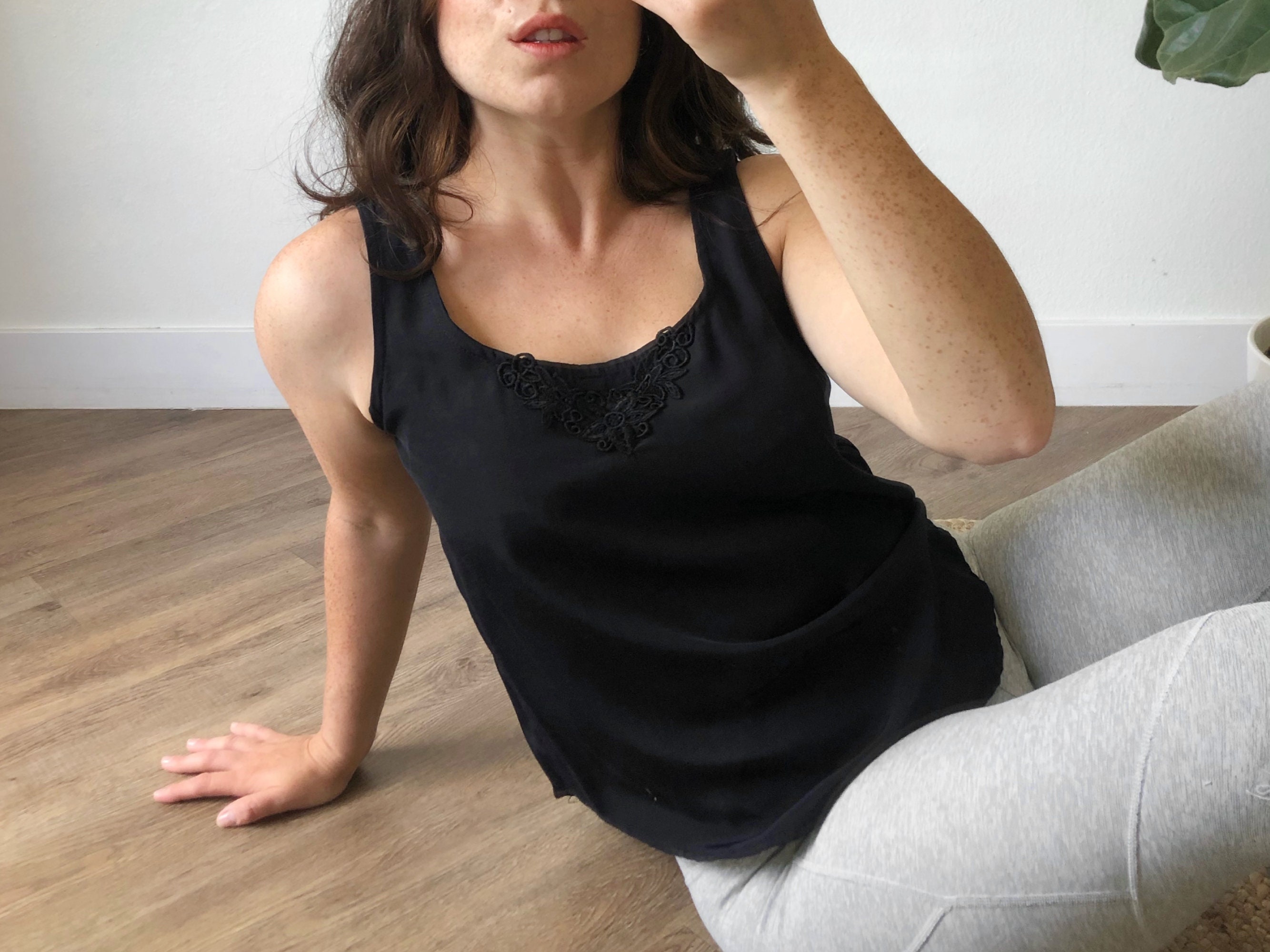 Black Minimalist Camisole 90s Vintage Size Small Medium - Etsy