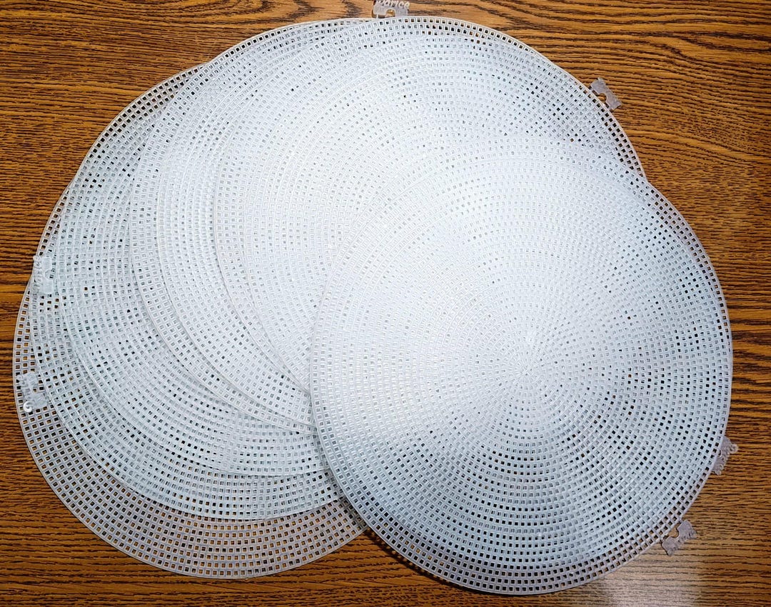 7 Mesh Plastic Canvas Circles - 9.25" Rounds - Clear - Etsy