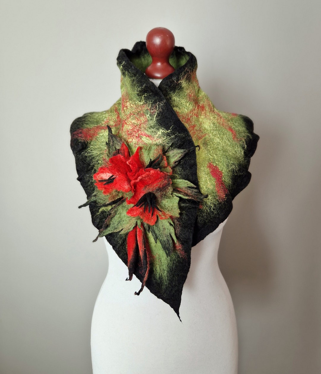 Felted Scarf, Felted Flower Collar, Felt Collar. - Etsy