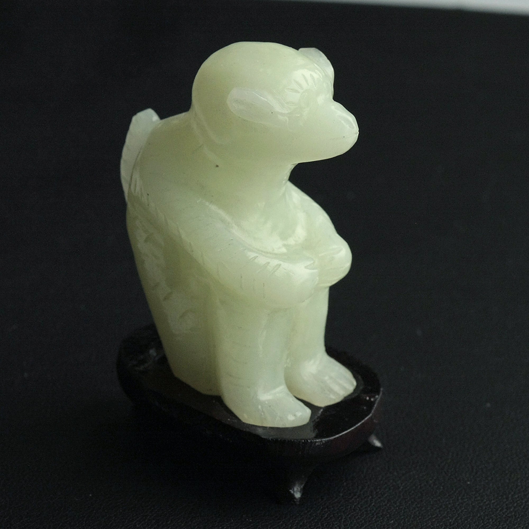 Vintage Handcarved Celadon "jade" Monkey Serpentine "jade" Monkey ...