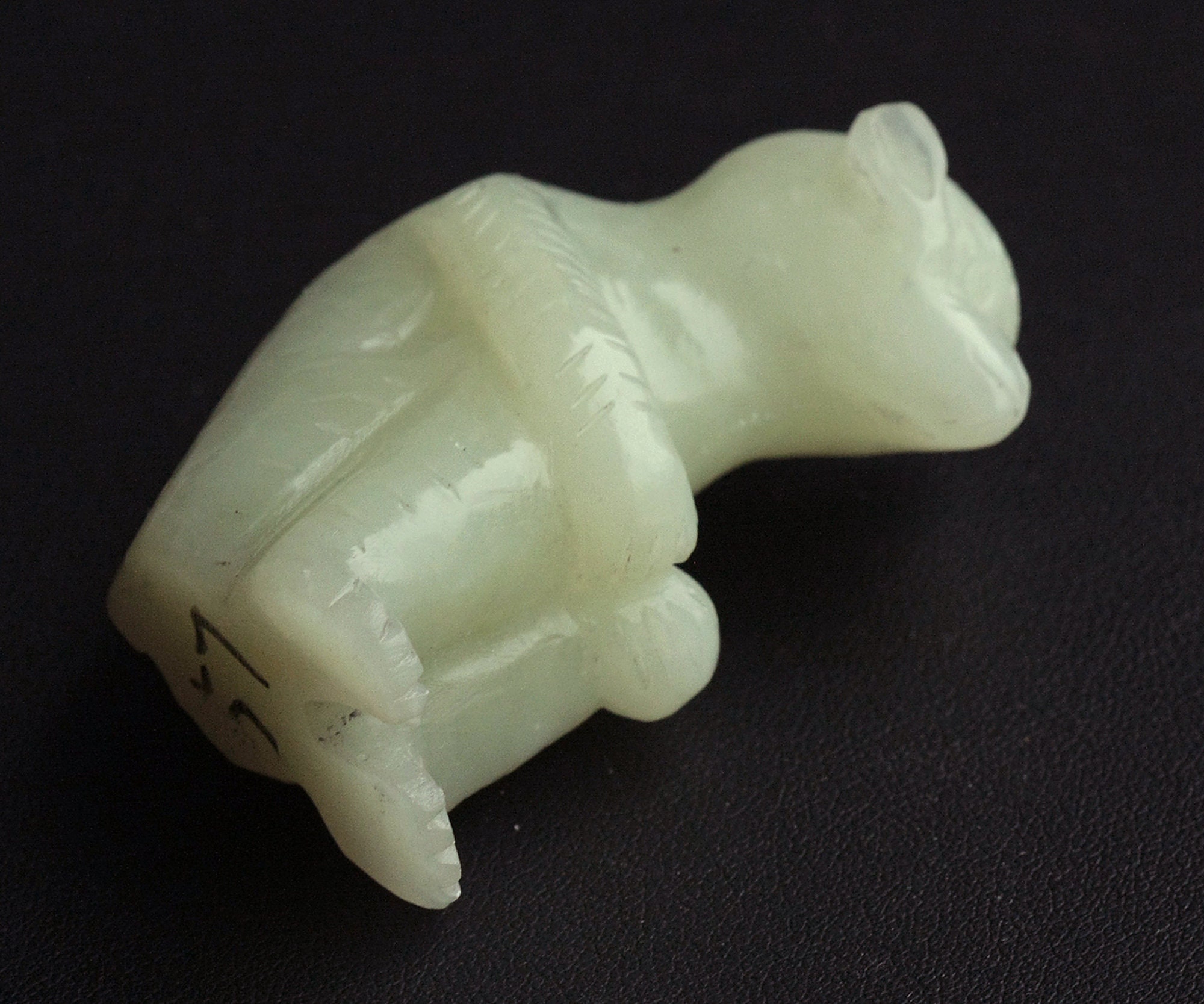 Vintage Handcarved Celadon "jade" Monkey Serpentine "jade" Monkey ...