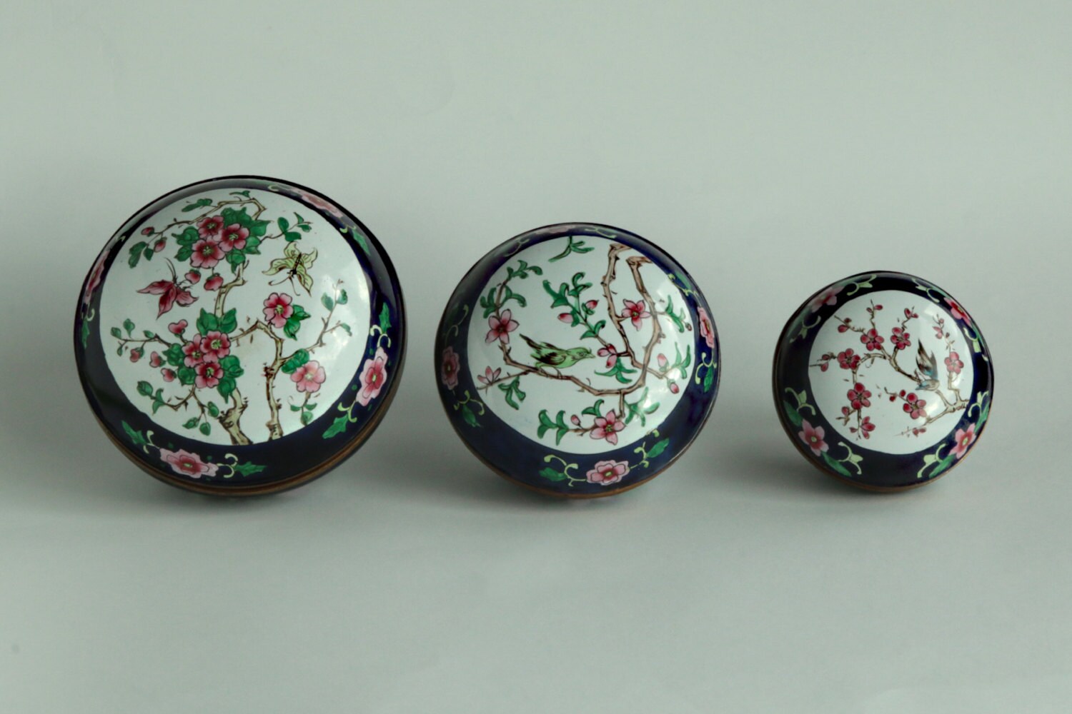 Vintage Chinese Set of 3 Canton Enamel Covered Boxes - Etsy
