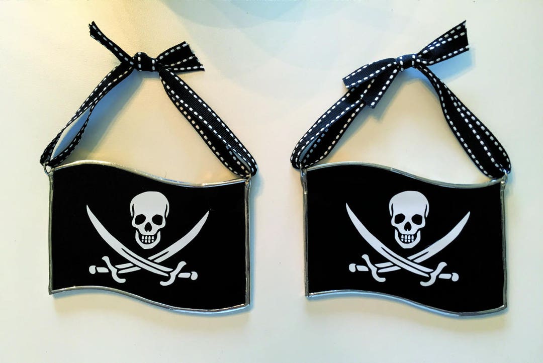 Handmade Stained Glass Pirate Flag (jolly Roger / Jack Rackham ...